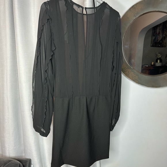 Zara | Dresses | Nwt Zara Woman Short Ruffled Dress Black Size S Small ...